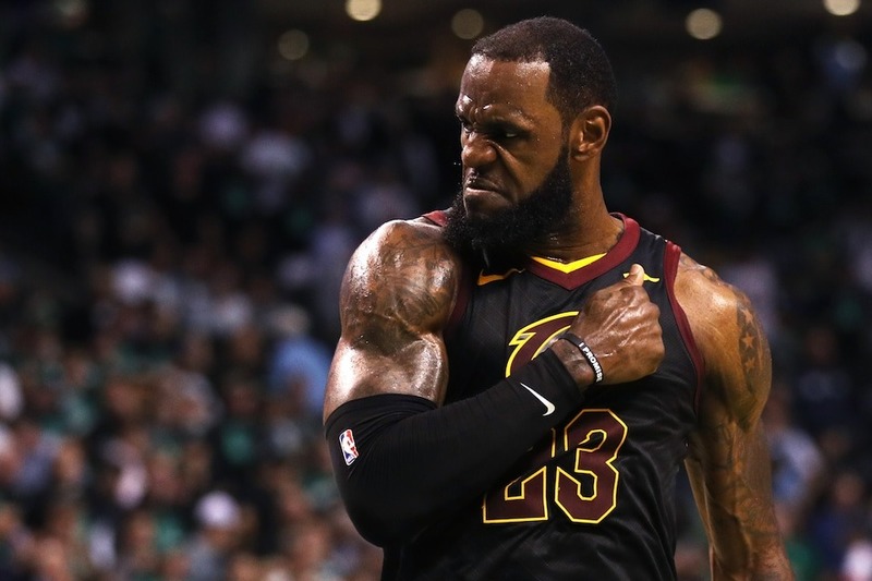 LeBron James: Ein Blick auf die 10 Fakten über die Basketball-Legende LeBron James: Ein Blick auf die 10 Fakten über die Basketball-Legende